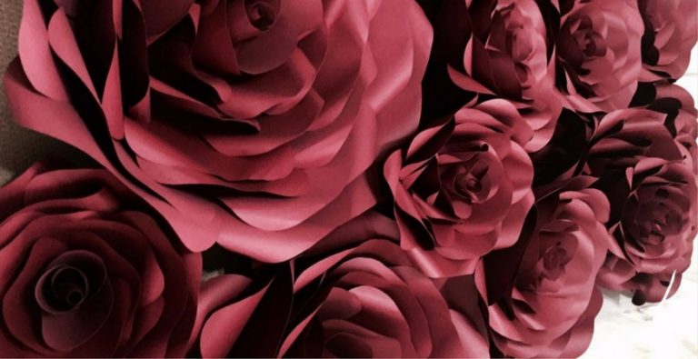 Paper Flower Backdrops: A Stunning Trend in Wedding Decor - The Paper ...
